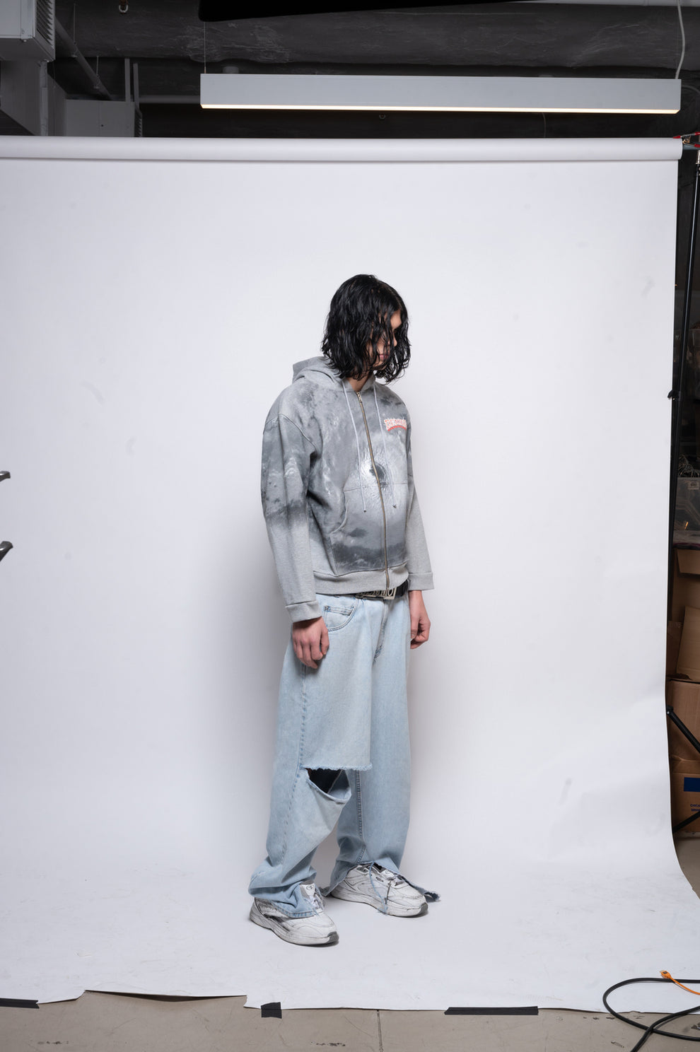 HURRICANE HOODIE IN GREY – DemmoCorp