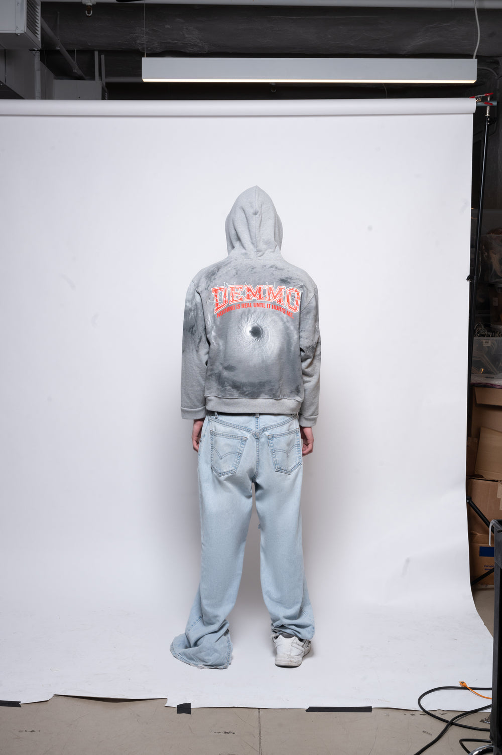 HURRICANE HOODIE IN GREY – DemmoCorp